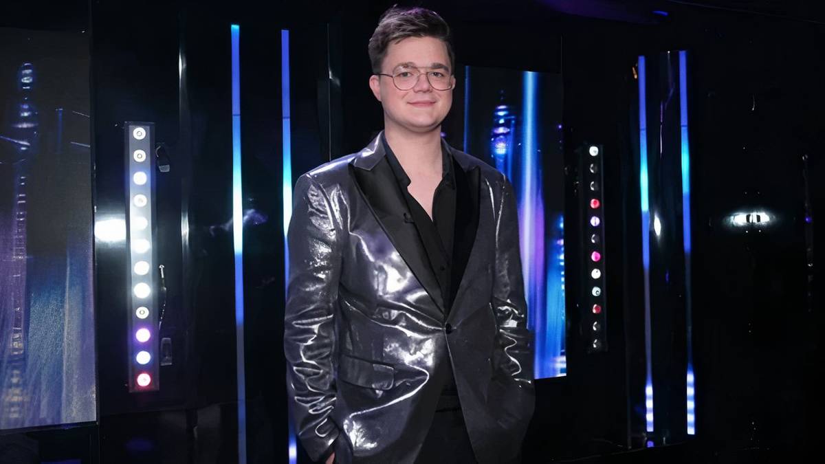 "I Was Kind Of A Bit Sick Of Hollywood": American Idol Finalist Josh ...