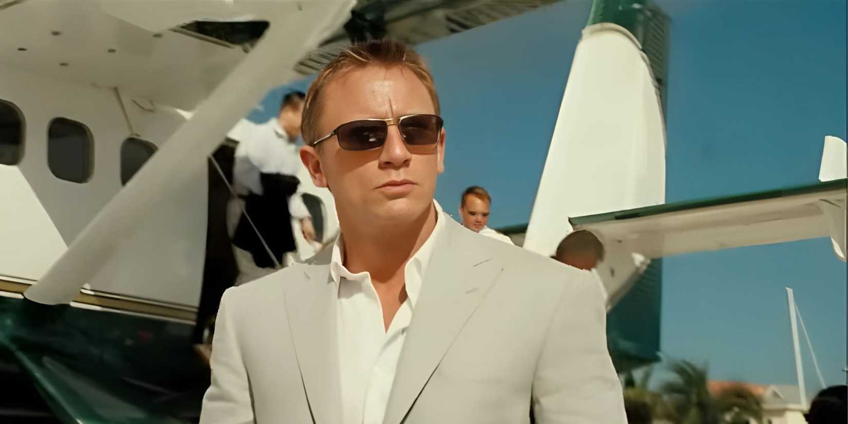 One Casino Royale Scene Was A James Bond Game-Changer & Amazon Must ...