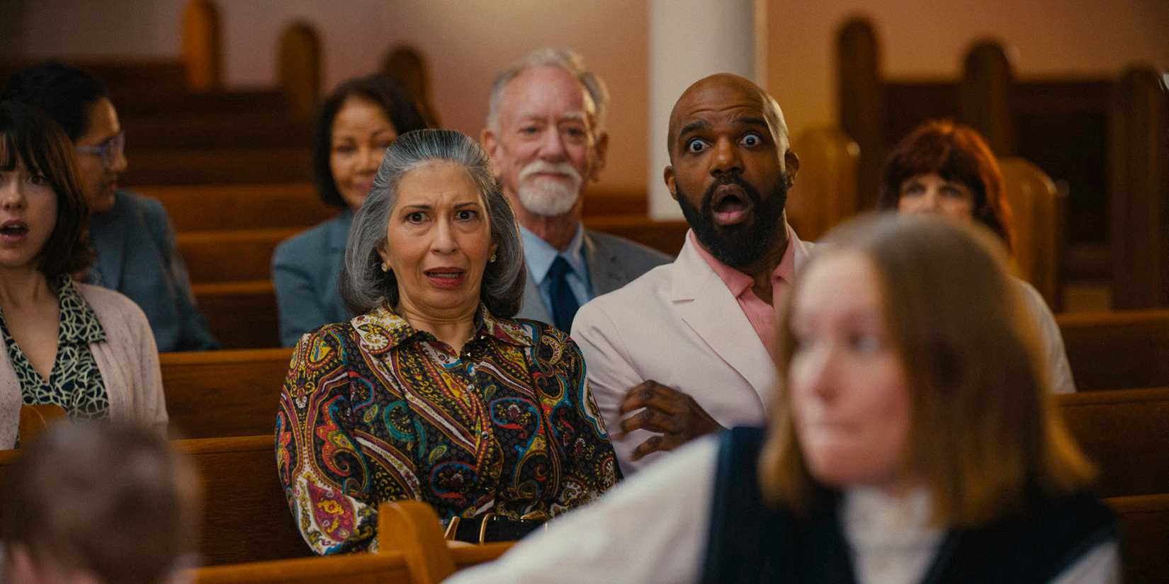 Hacks Season 4, Episode 9 Review - I'm Stunned By Deborah's Bombshell ...