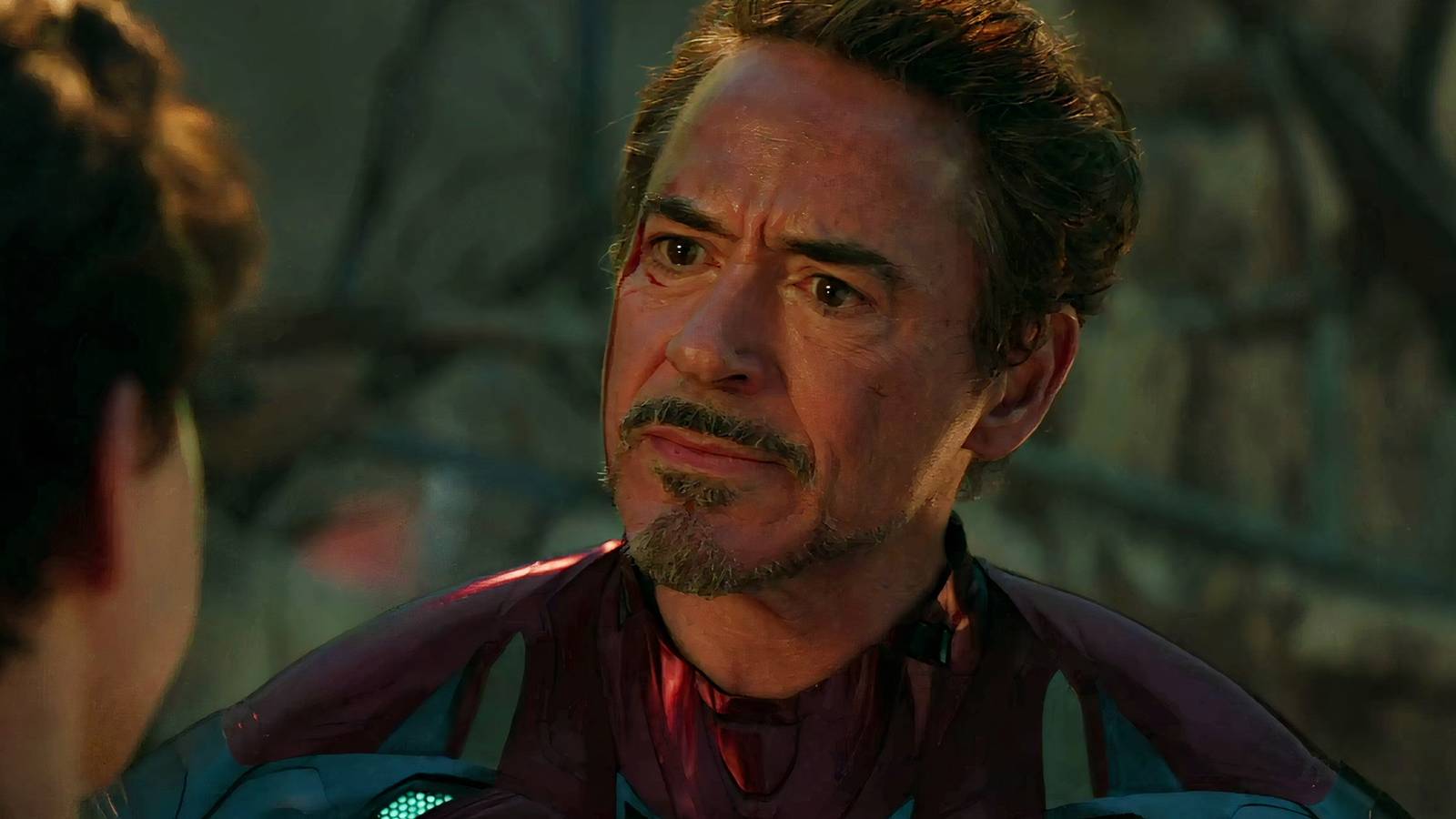 Robert Downey Jr. & Ryan Reynolds' Avengers: Doomsday Feud Rumor Revealed