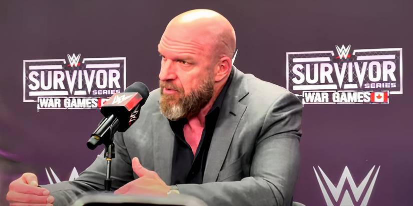 Fans Are Angry at WWE for Obliterating Its Women's Division With ...