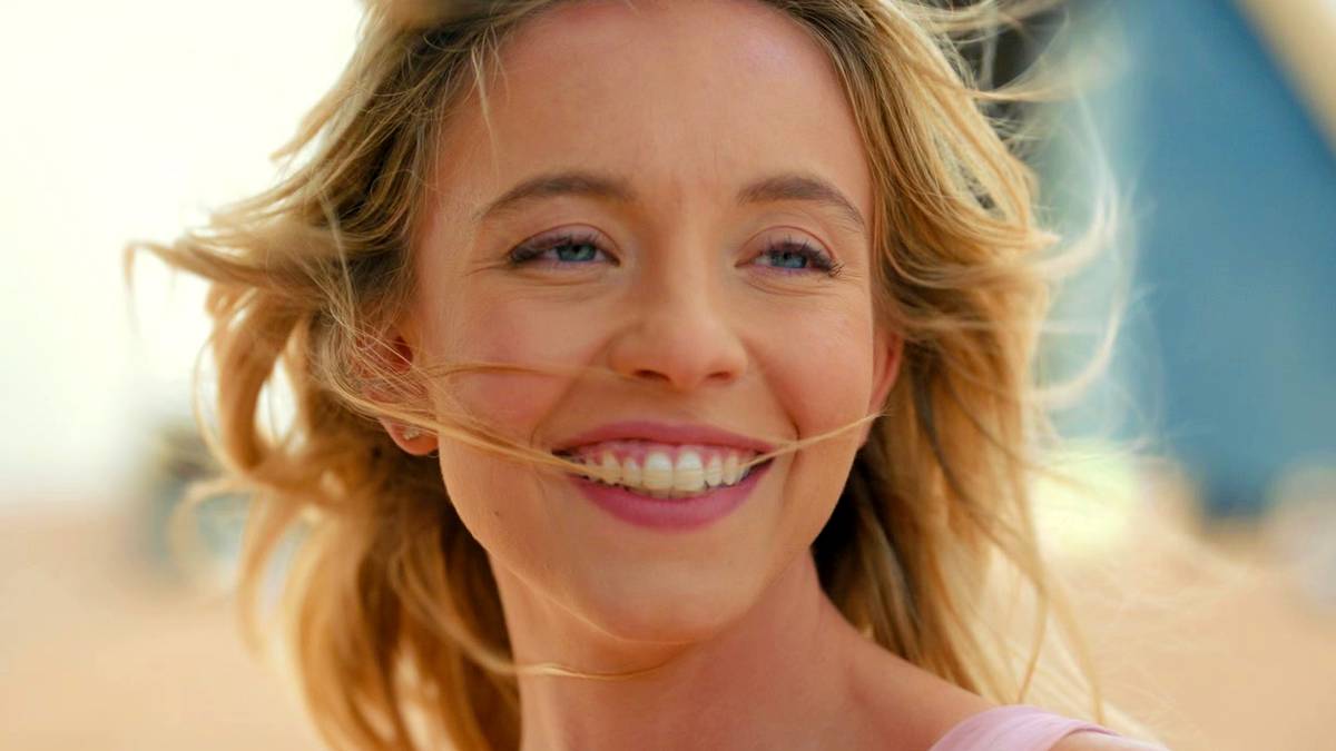 "My Body Was Completely Different": Sydney Sweeney Explains "Crazy ...