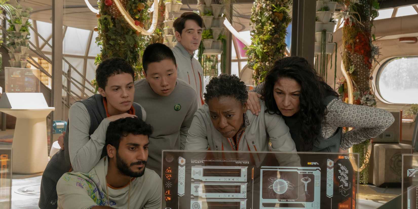 Murderbot Review: I Already Want More Seasons Of Alexander Skarsgård's ...