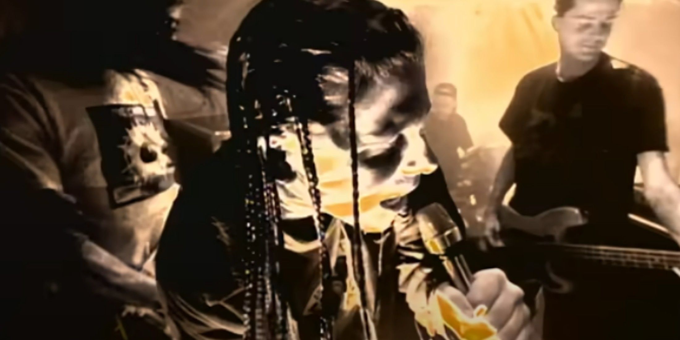 10 Songs That Define 1980s Punk Rock