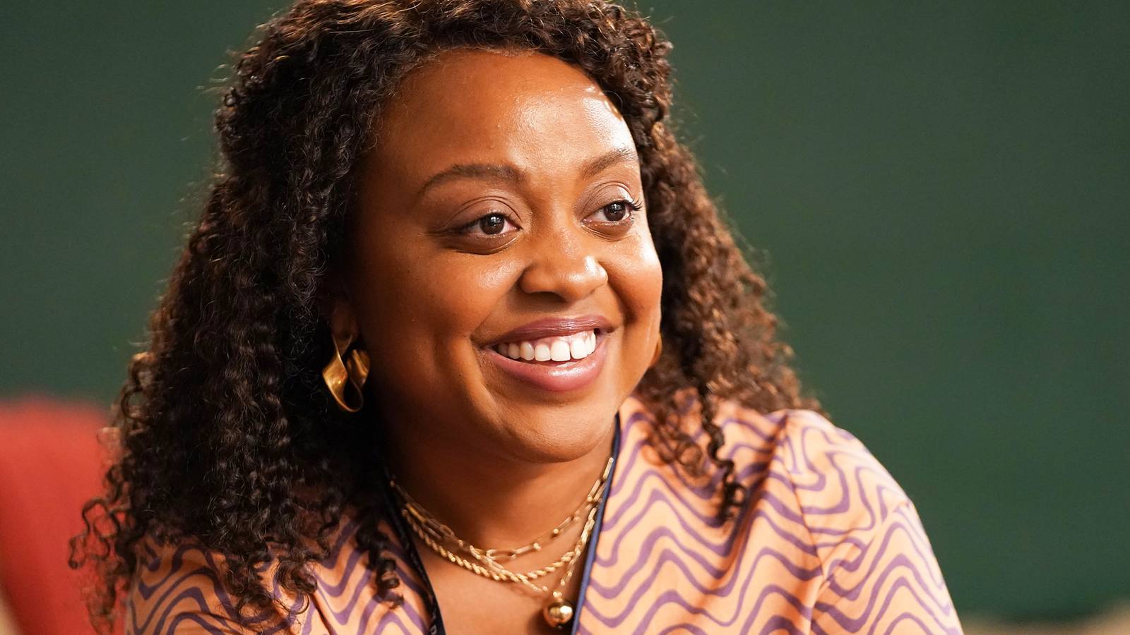 Abbott Elementary Needs To Copy This 90% RT Show For Its Most Mysterious Character