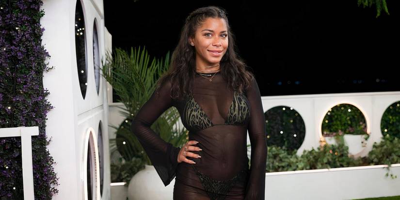 Love Island USA's First Look Teases An Exciting Potential Romance For ...