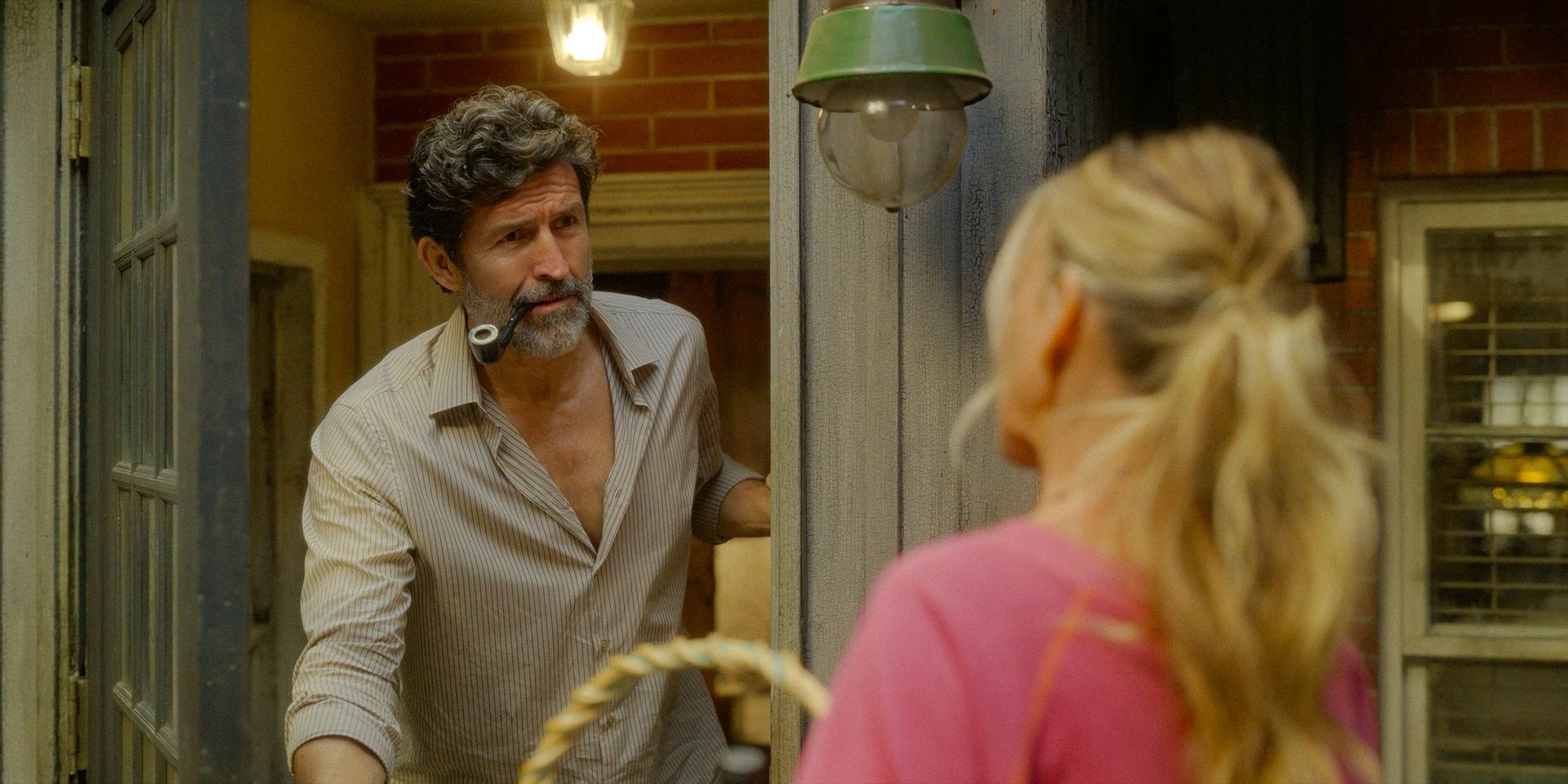 A familiar heartbreak creeps back in — Carrie Bradshaw dangerously ...