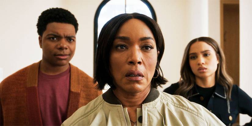 9-1-1 Season 9 Solves Athena's Divisive Burial Move For Bobby Nash