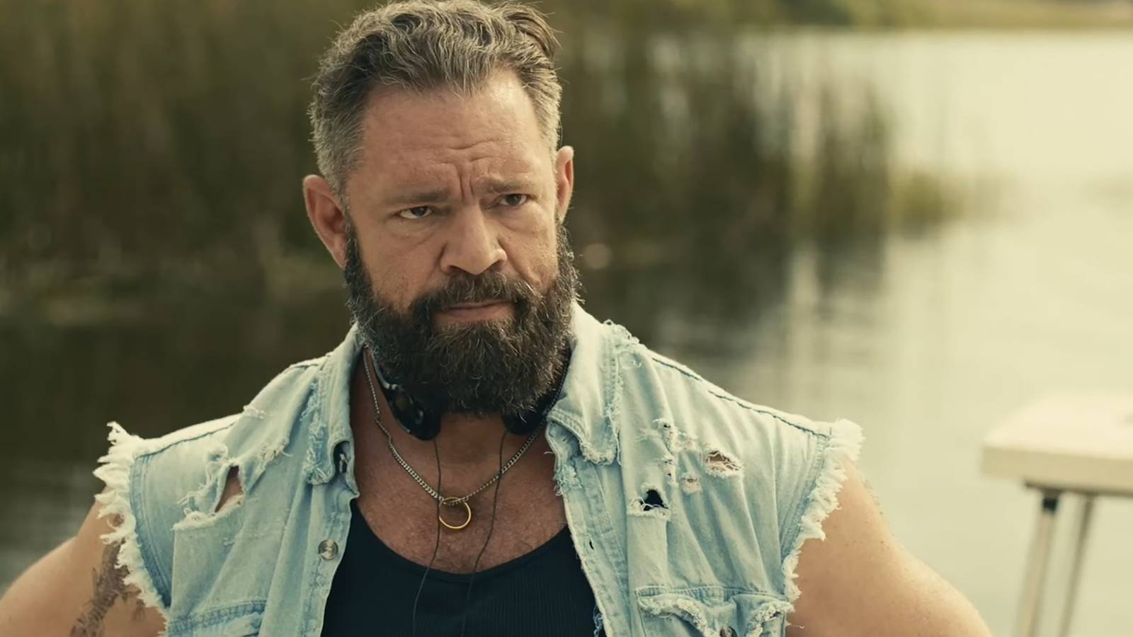 Gator Lake Review: Florida's Version Of Cocaine Bear Gets The Movie ...