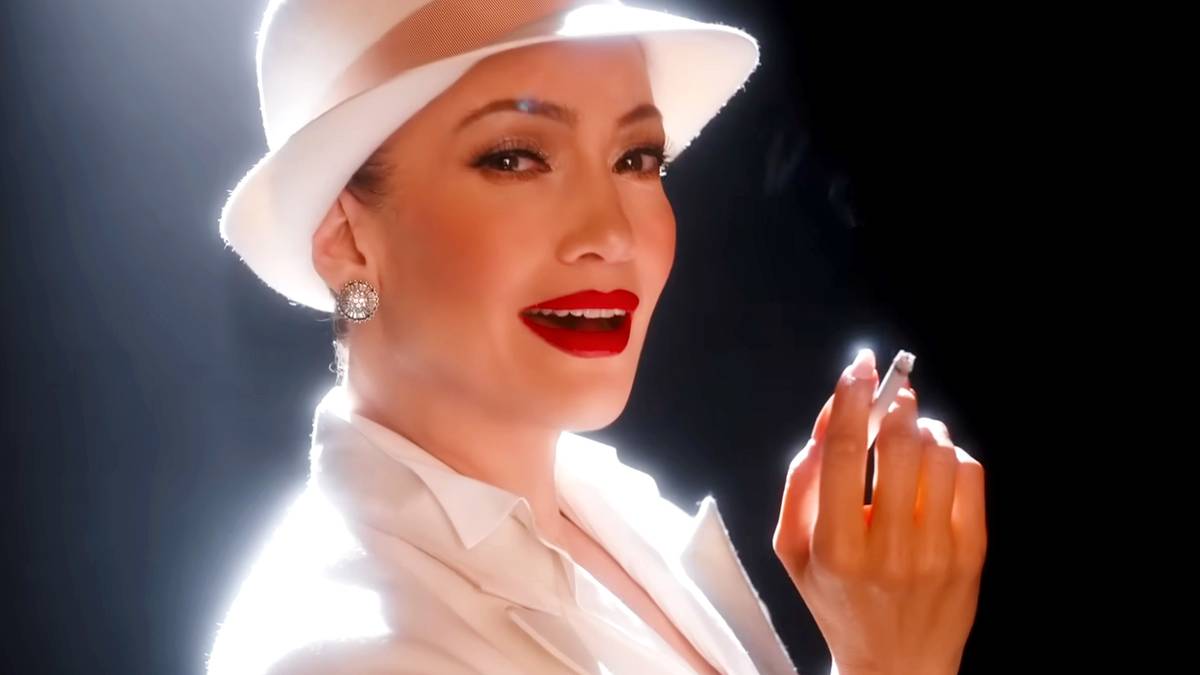 Jennifer Lopez Addresses Her Kiss Of The Spider-Woman Oscar Buzz