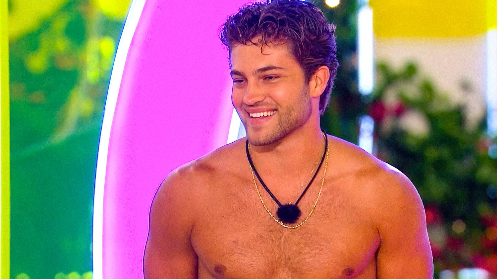 Love Island USA Season 7 Fans Confused By Male Cast After TJ & Andreina Join As New Bombshells