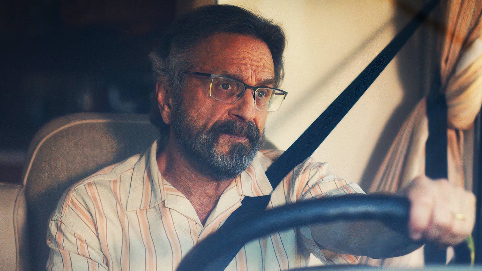 Stick Season 1, Episode 7 Review: Apple's Golf Comedy Show Opens On An ...