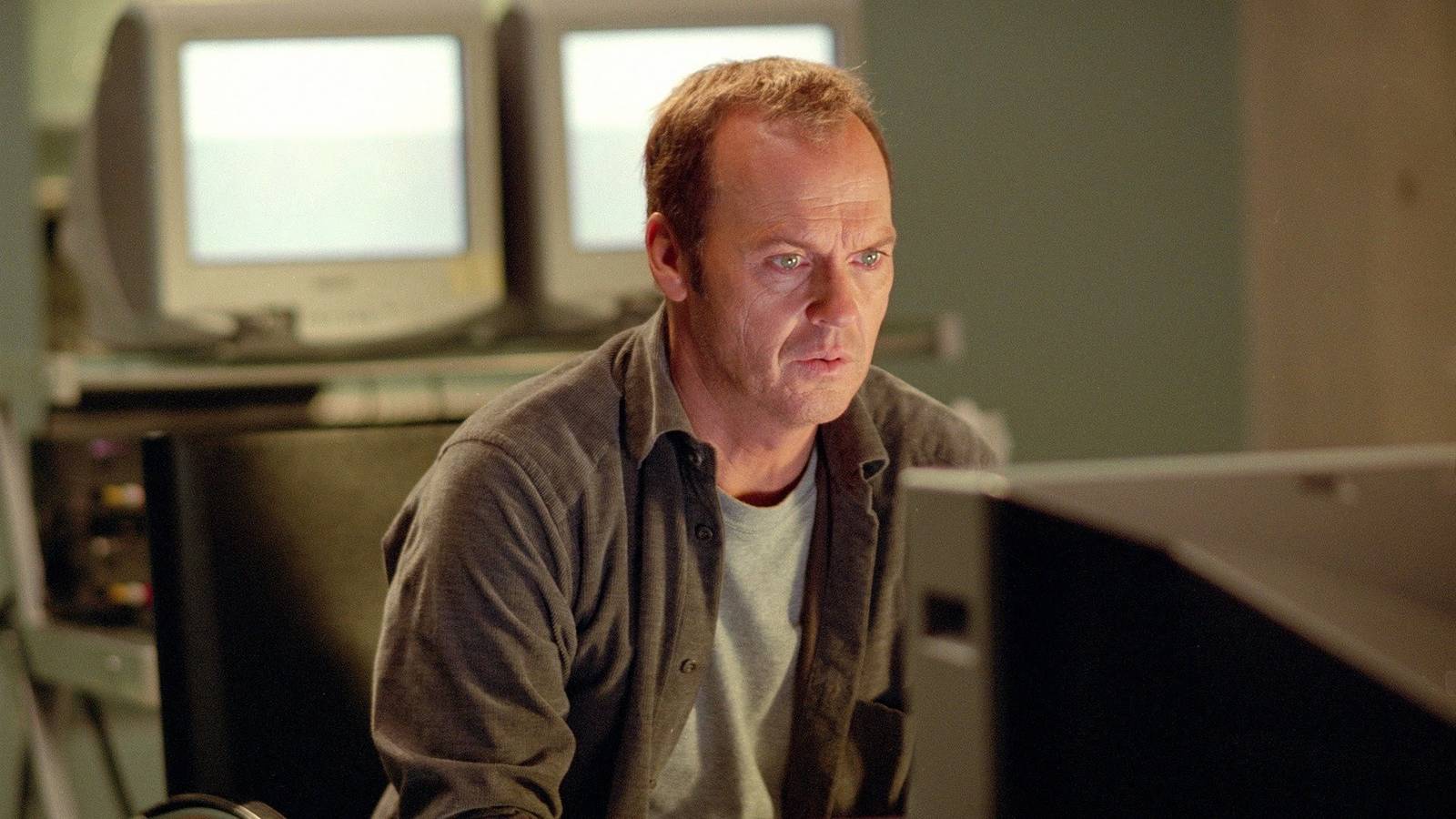 Michael Keaton's Only Horror Movie Is A 20-Year-Old Stinker That Tore ...