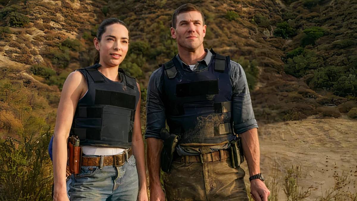 NCIS: Origins Showrunners Address If Mark Harmon's Gibbs Will Ever ...