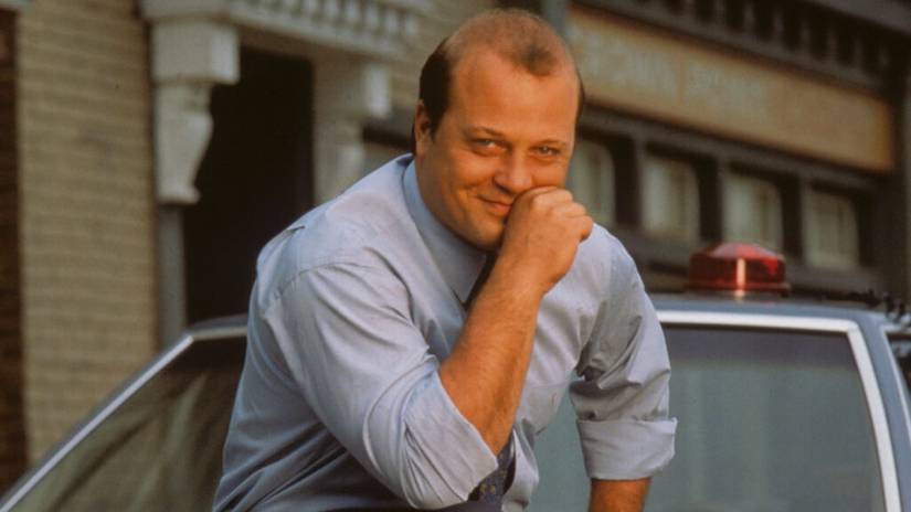 10 Greatest Network Cop Show Actors Of All Time (Number 1 Is Undisputed)