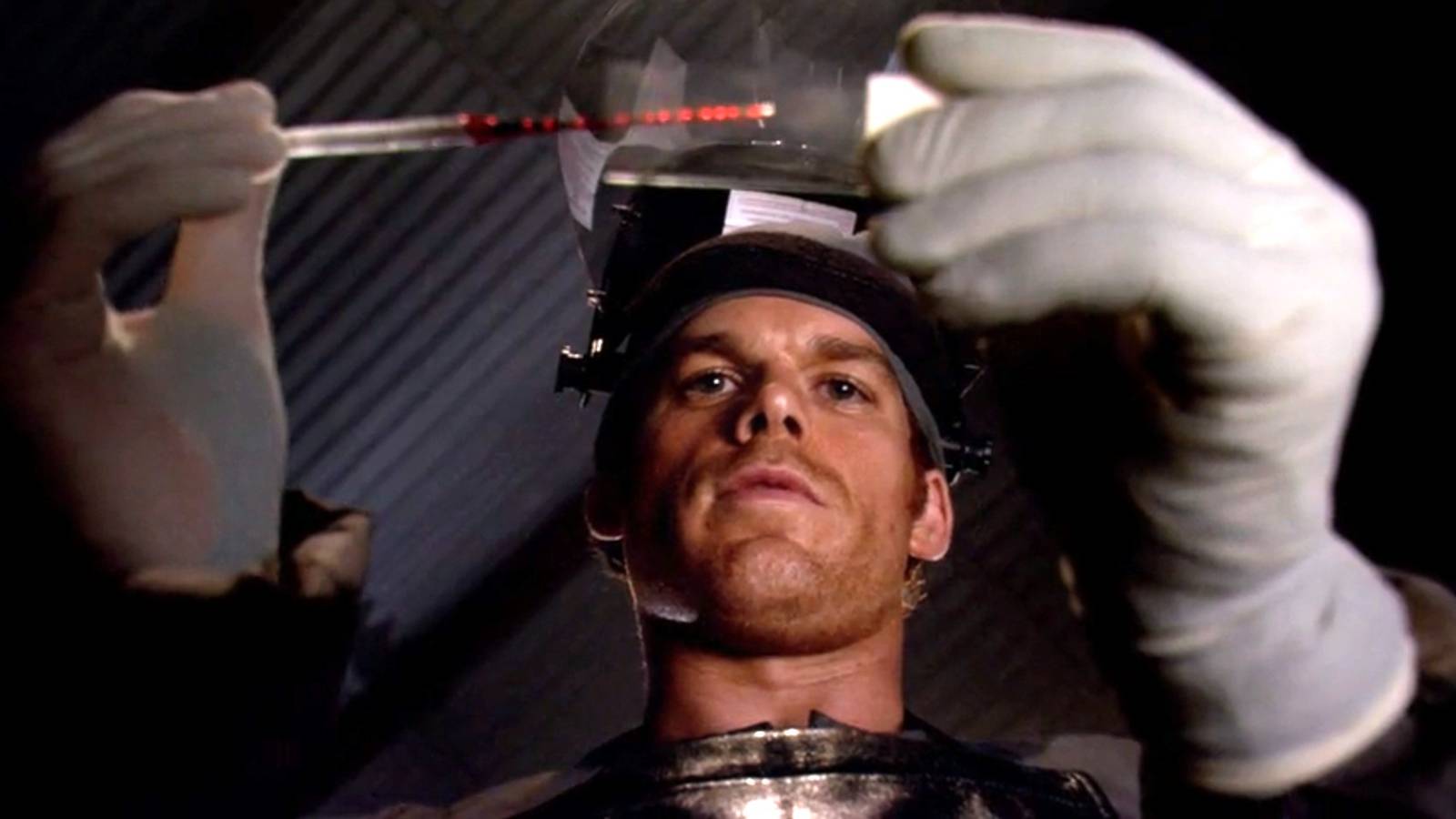 Michael C. Hall's Very First Dexter Morgan Scene In OG Pilot Just Got A ...