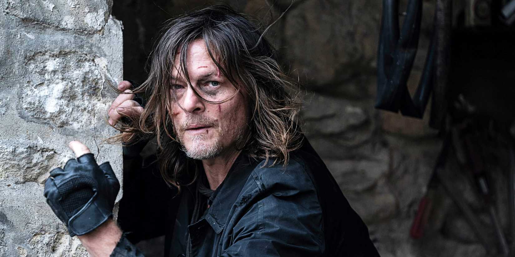 The Walking Dead Teases Another Actor Playing Daryl Dixon