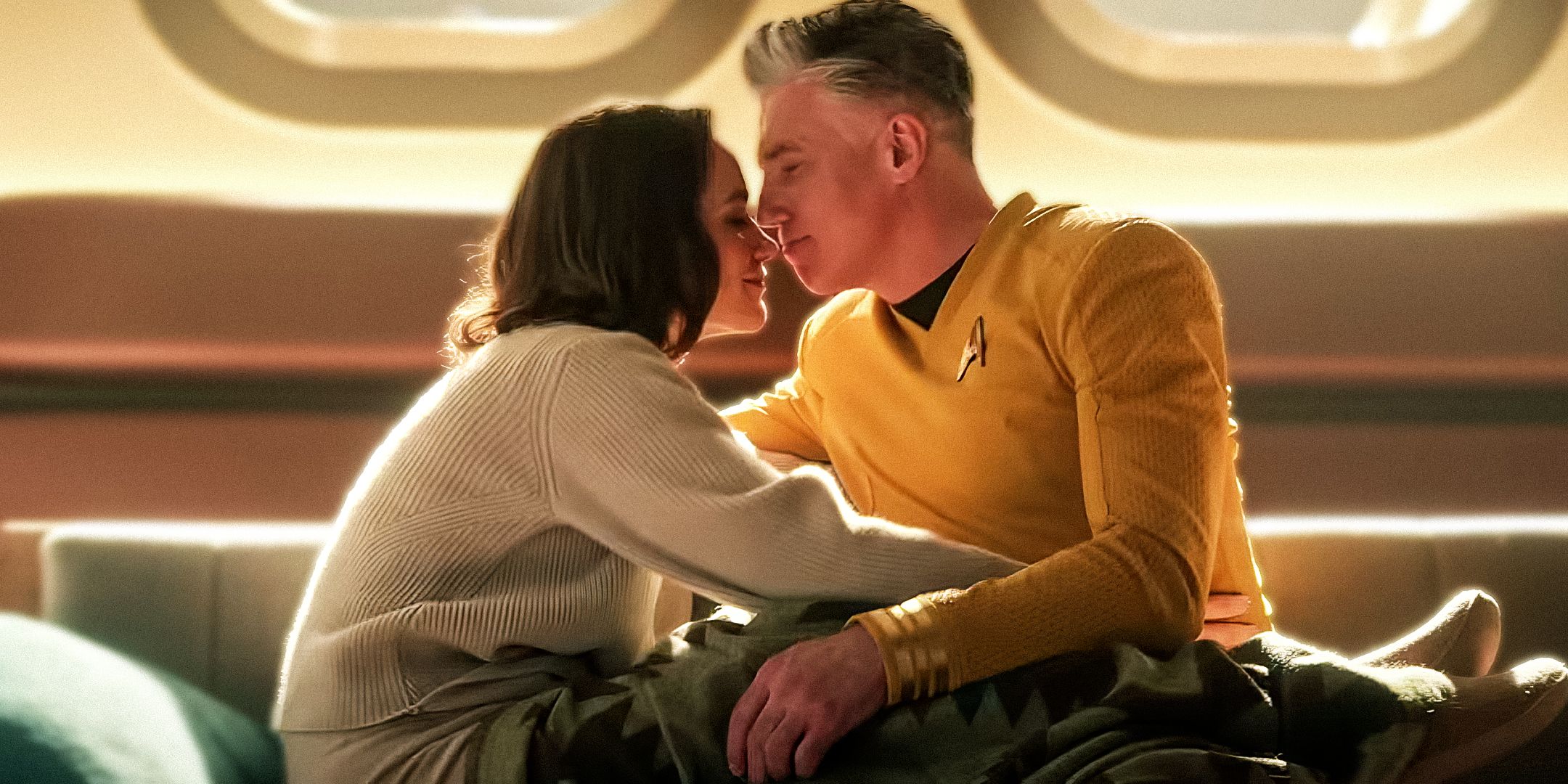 Star Trek Just Made Pike’s Girlfriend Exactly Like Strange New Worlds ...