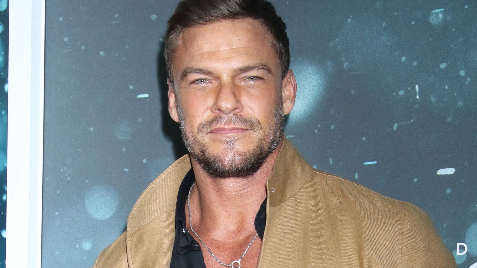 Alan Ritchson's Motor City Debuts With 77% Rotten Tomatoes Score