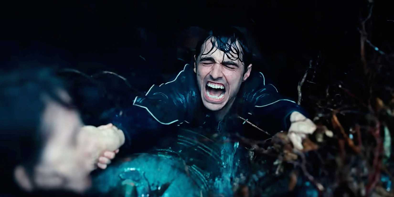 15 Most Disturbing Body Horror Scenes In Cinema History