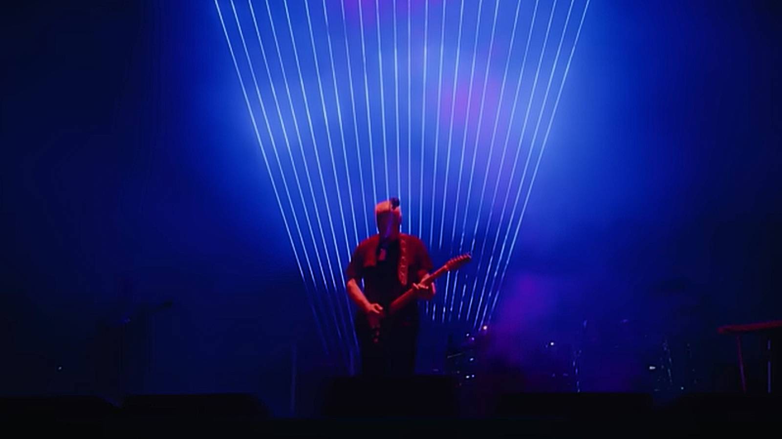 This Legendary Rock Star Is Releasing A Live Concert Movie Into ...