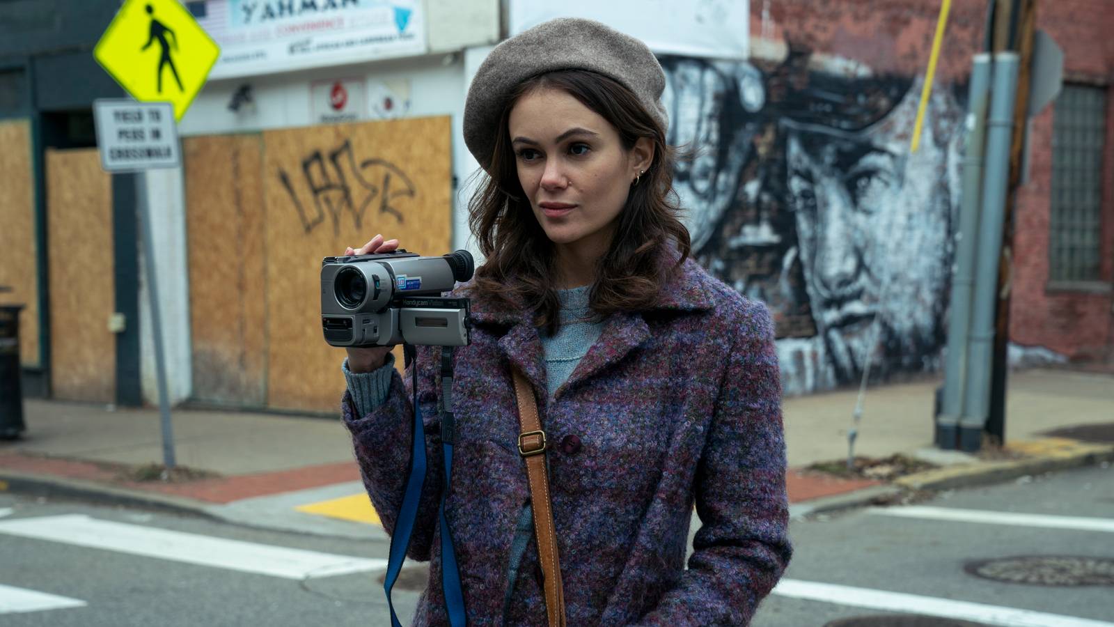 Netflix's Archive 81: A Lovecraftian 87% Rotten Tomatoes Masterpiece