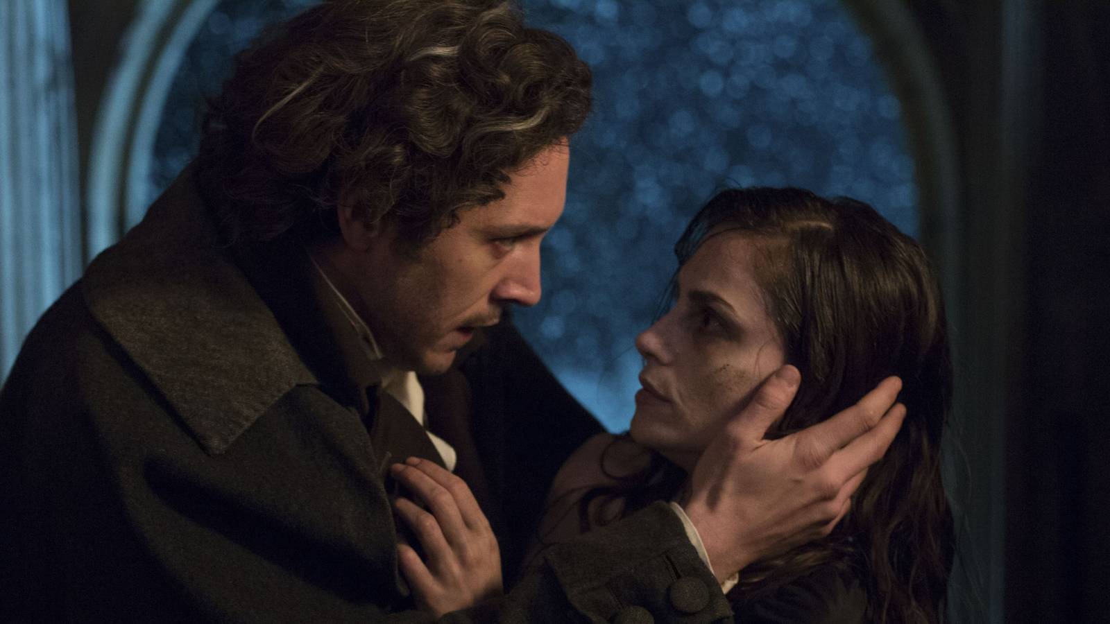 Jonathan Strange & Mr. Norrell: A Timeless 92% RT Fantasy Gem