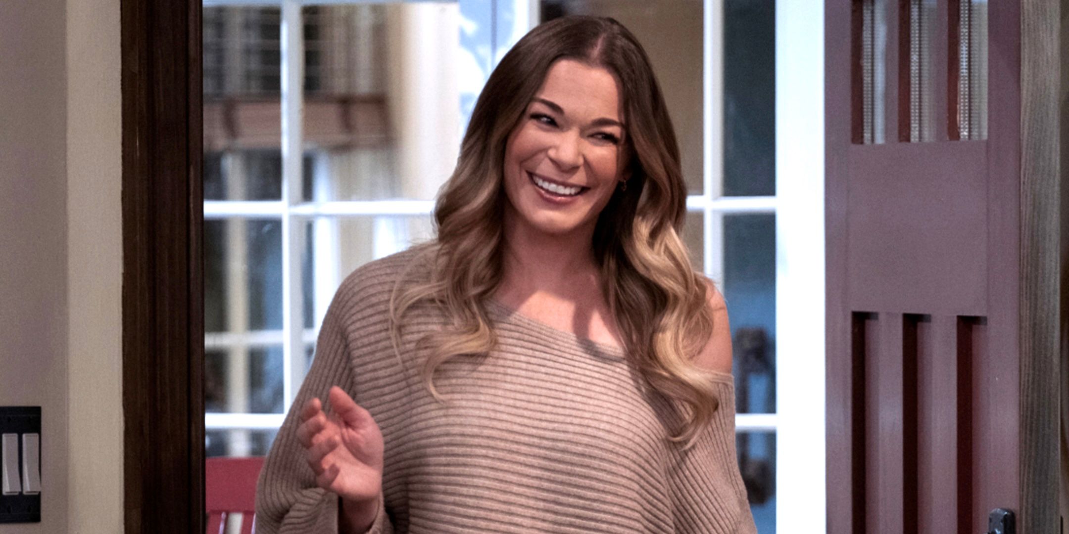 Country Comfort Summary, Trailer, Season List, Cast, Where to Watch and ...