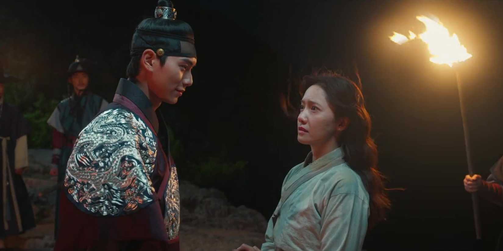 Netflix's Time-Traveling Romance Bon Apetit Your Majesty Becomes Global Hit