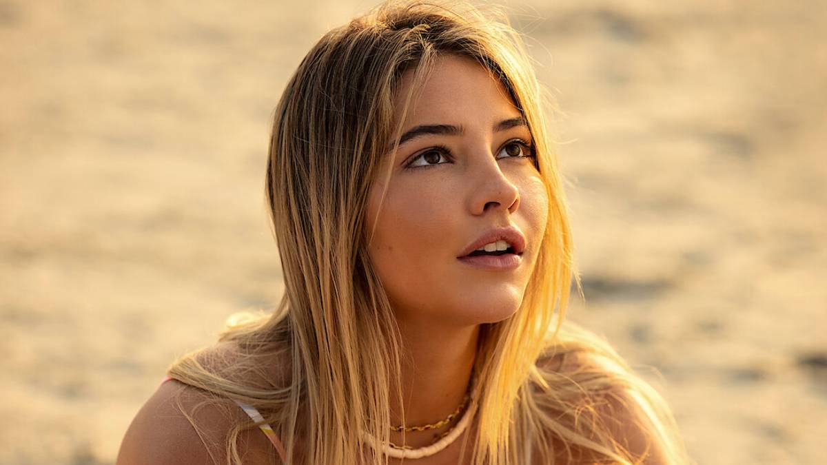 Madelyn Cline On Outer Banks Season 5: "I Am Crying Every Day"