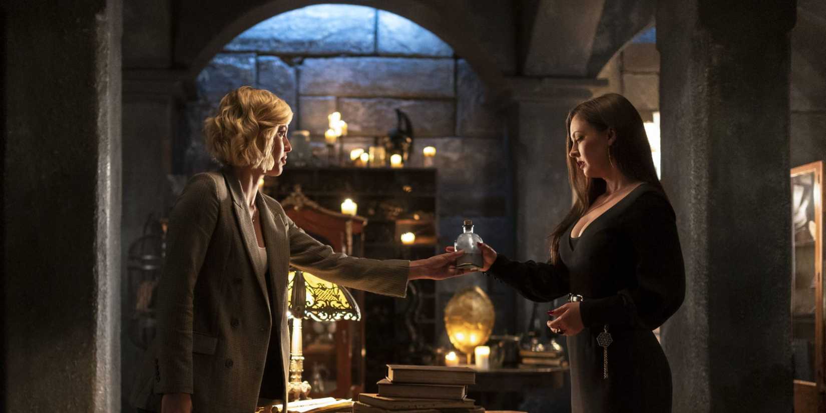 The Order: Netflix's Underrated Fantasy Series With 100% Rotten ...