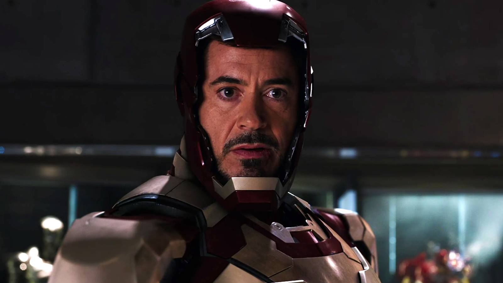 Batman & Iron Man Have The Same Movie & I Never Noticed Until Now