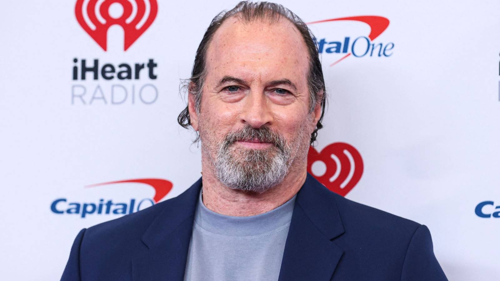 Scott Patterson's Similar Roles in Gilmore Girls and Sullivan's Crossing