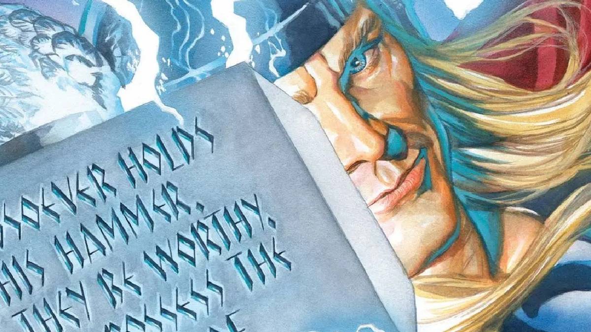 Thor Wields New Hammer After Mjolnir's Removal from Marvel Continuity