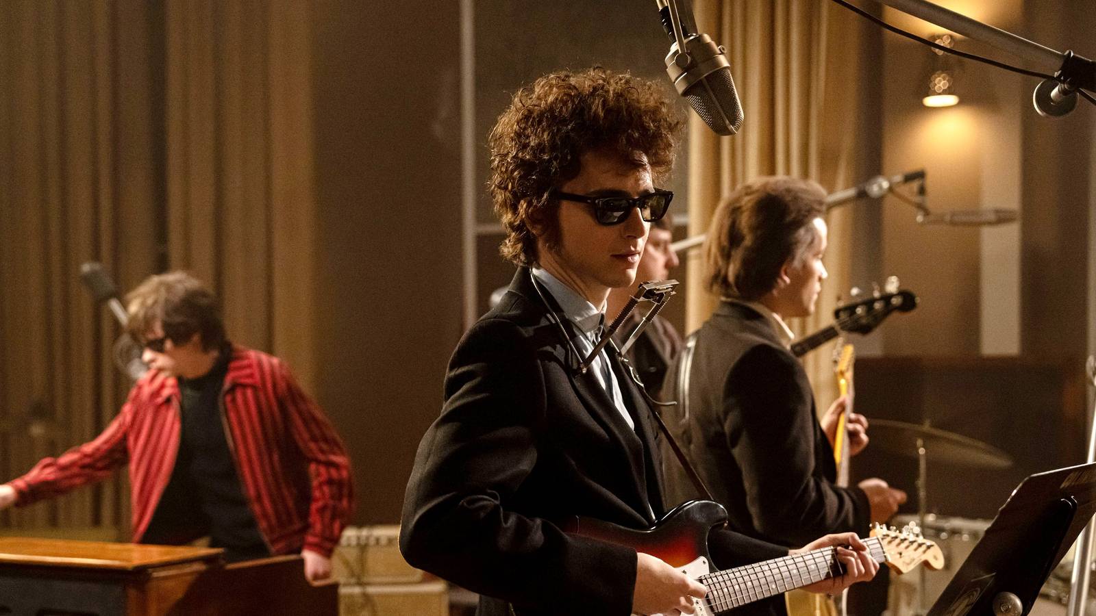 Timothée Chalamet And James Mangold Reuniting For High-Stakes Heist ...