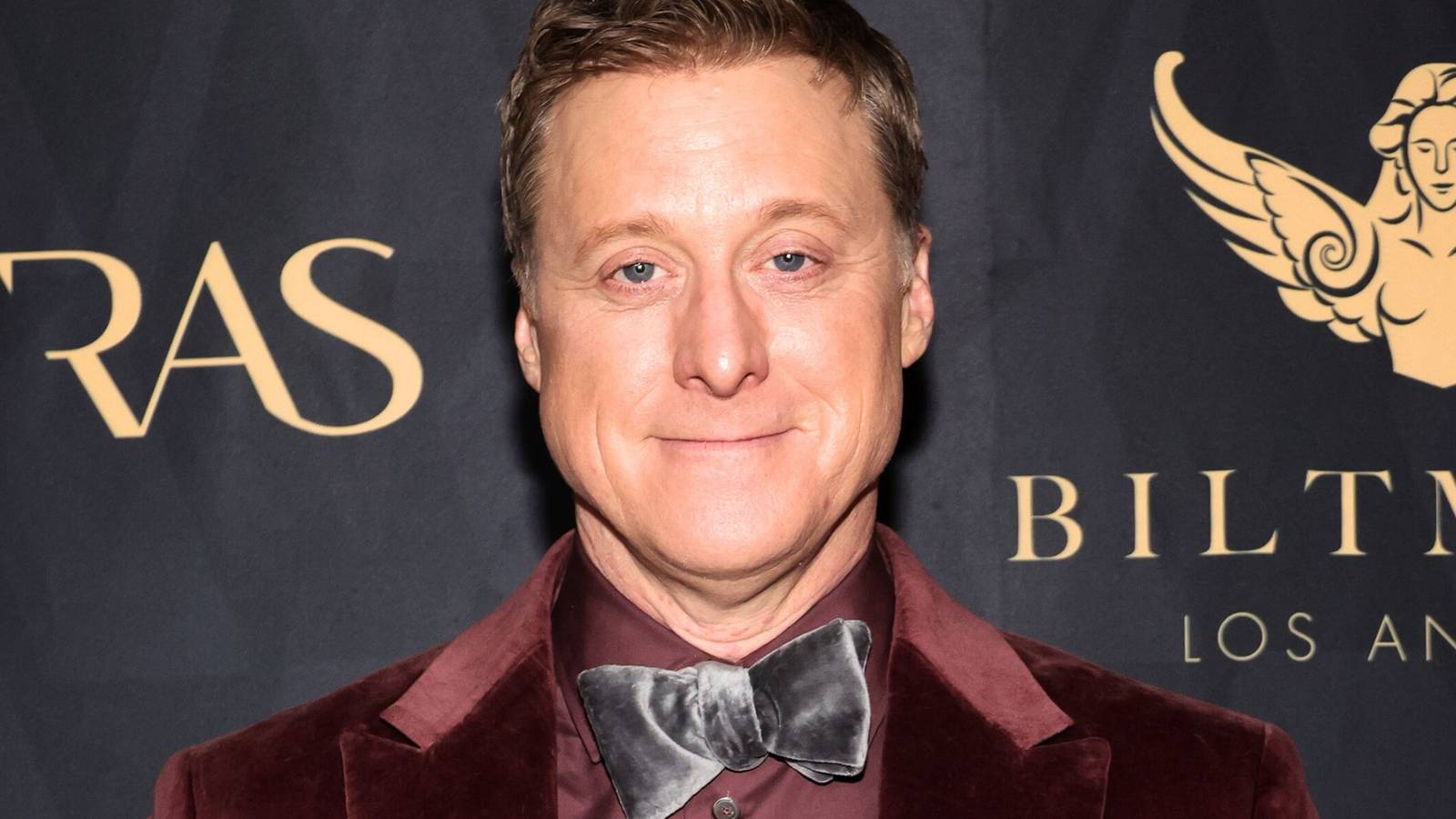 Resident Alien Now Available to Stream in Full on Peacock