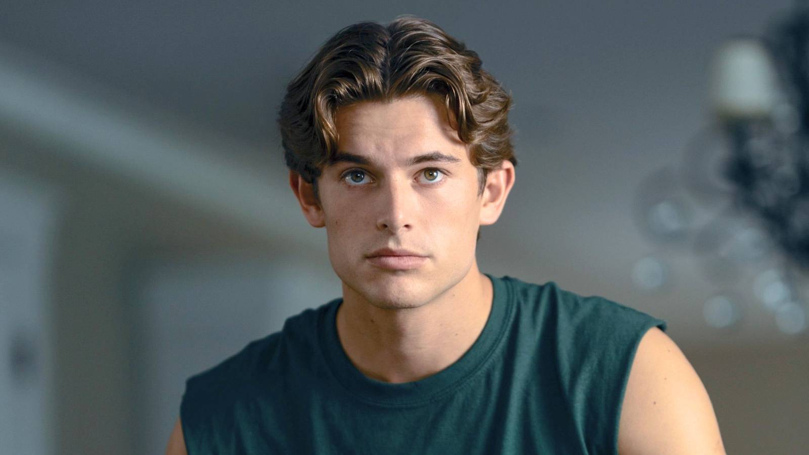 Dr. Charlie Porter Is Hiding Something Big In NBC's Brilliant Minds ...