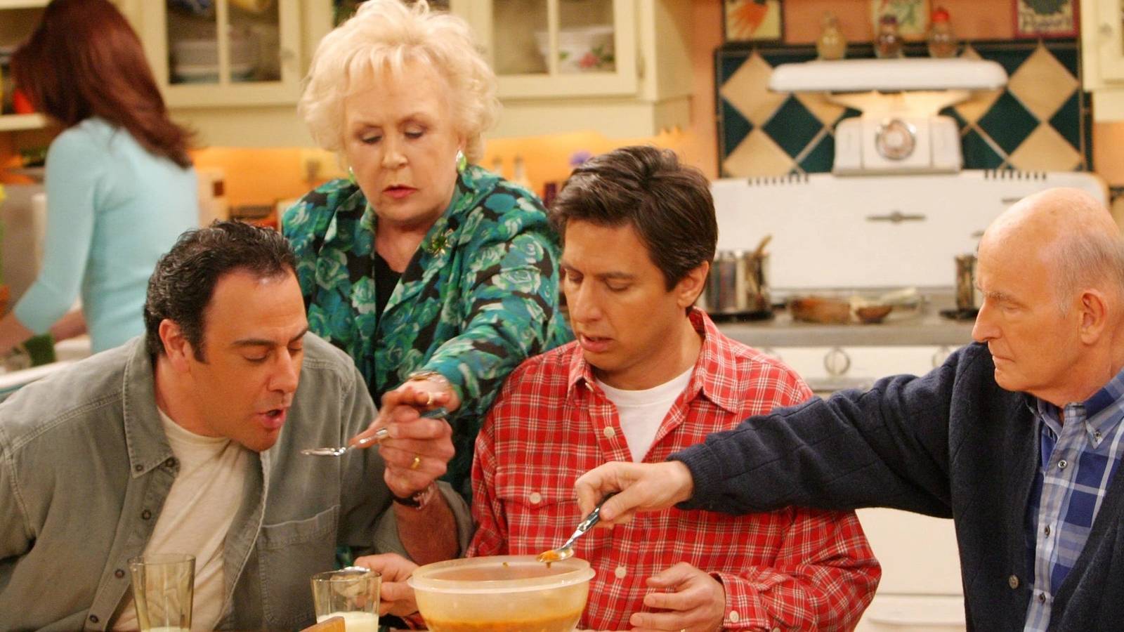 Everybody Loves Raymond Cast Reunites On CBS