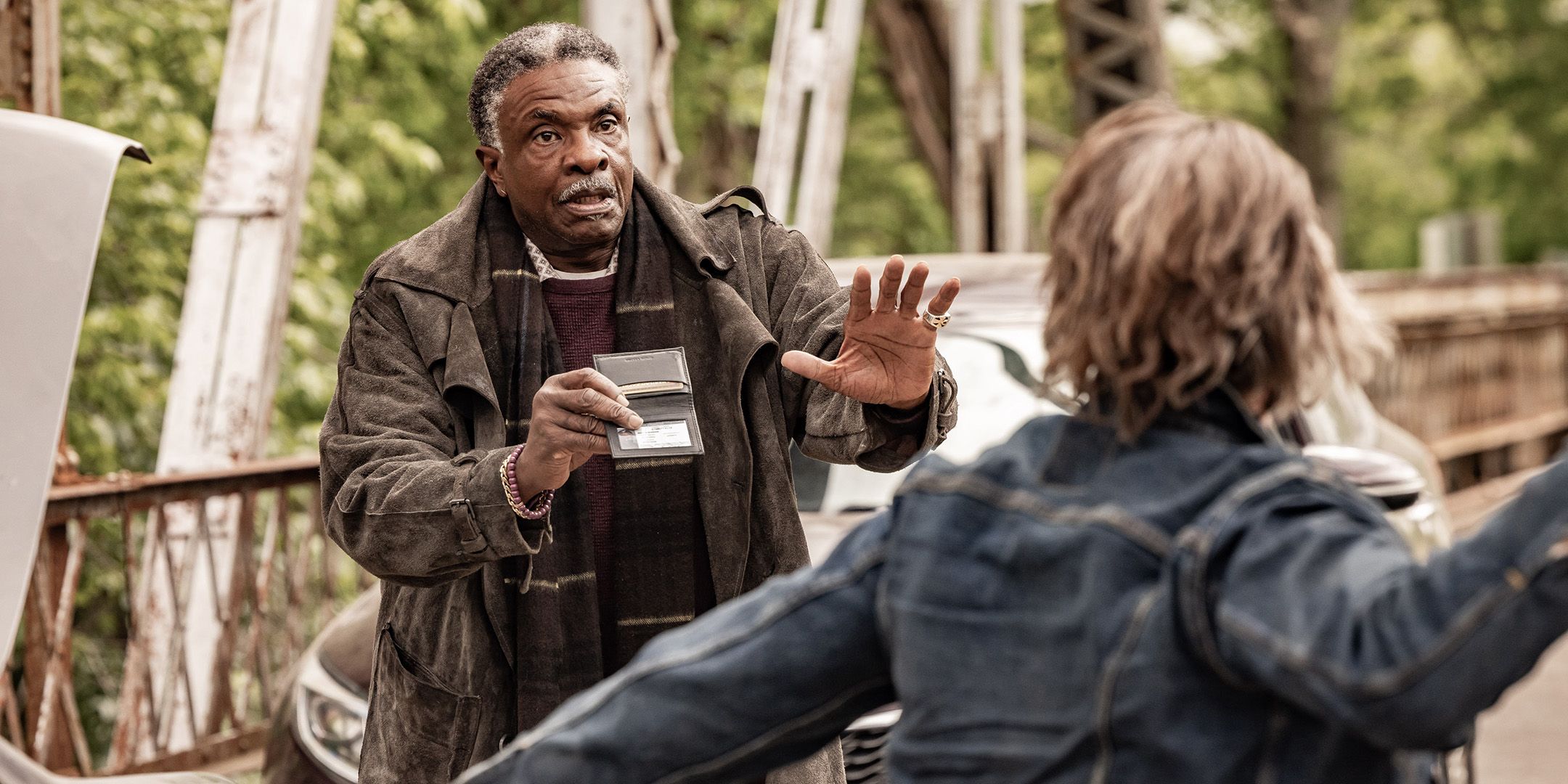 The Lowdown: Ethan Hawke's Crime Thriller Series Becomes Global ...