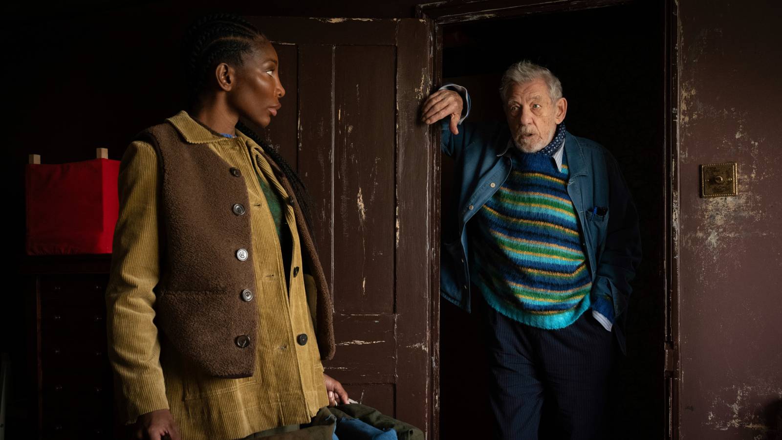 The Christophers Review: Soderbergh's Intimate TIFF Premiere Showcases ...