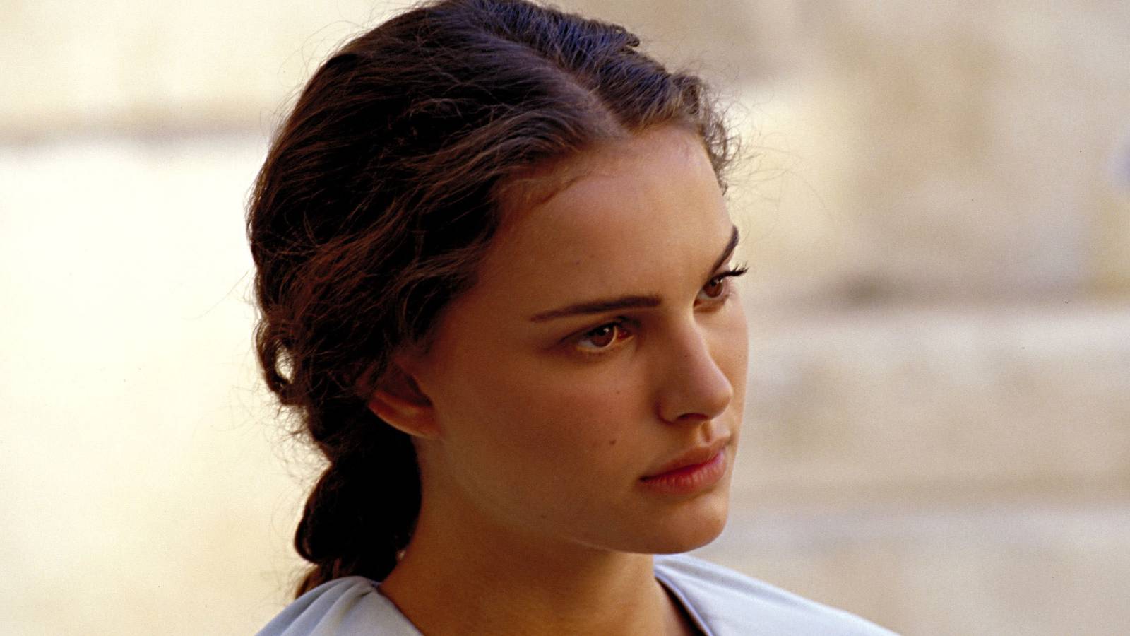 Padmé's Secret: The Truth Behind Her Lies to Anakin in Star Wars