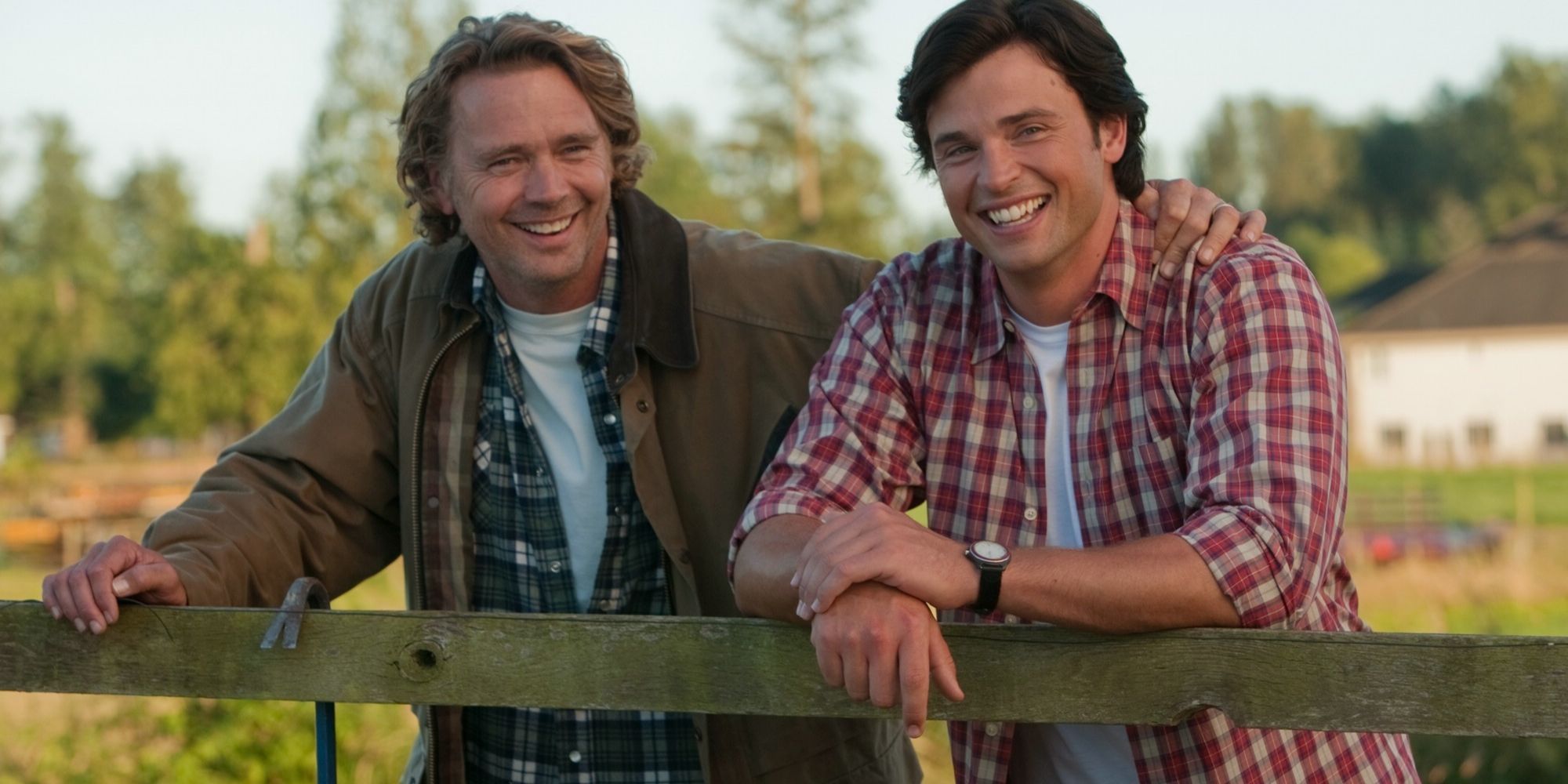 Why Eric Johnson Left Smallville After Only One Season As Whitney Fordman
