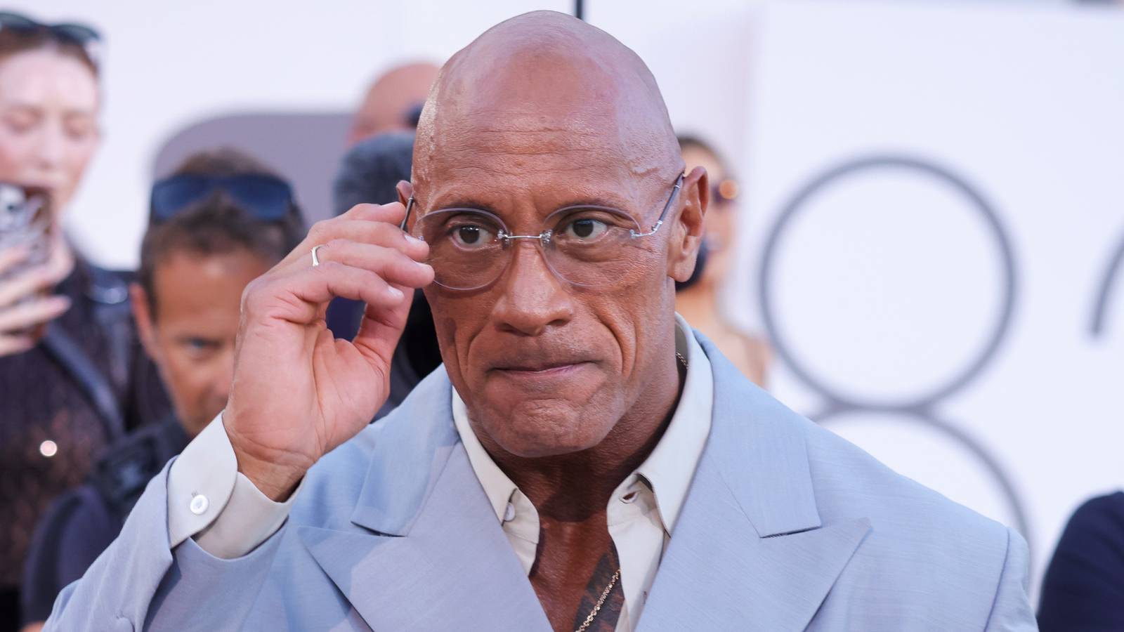 Dwayne Johnson's Emotional Standing Ovation for The Smashing Machine at ...