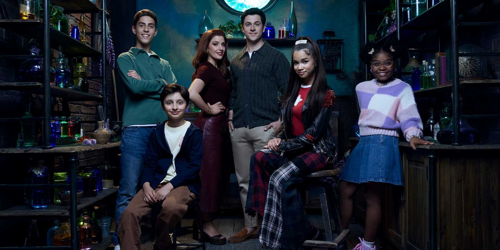 Wizards Beyond Waverly Place Season 2 Review: The Wizard Competition Goes Unexplained But The ...