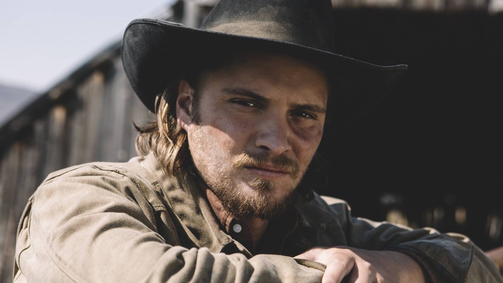 Yellowstone’s Kayce Spinoff Hints At A Missing Dutton Family Member