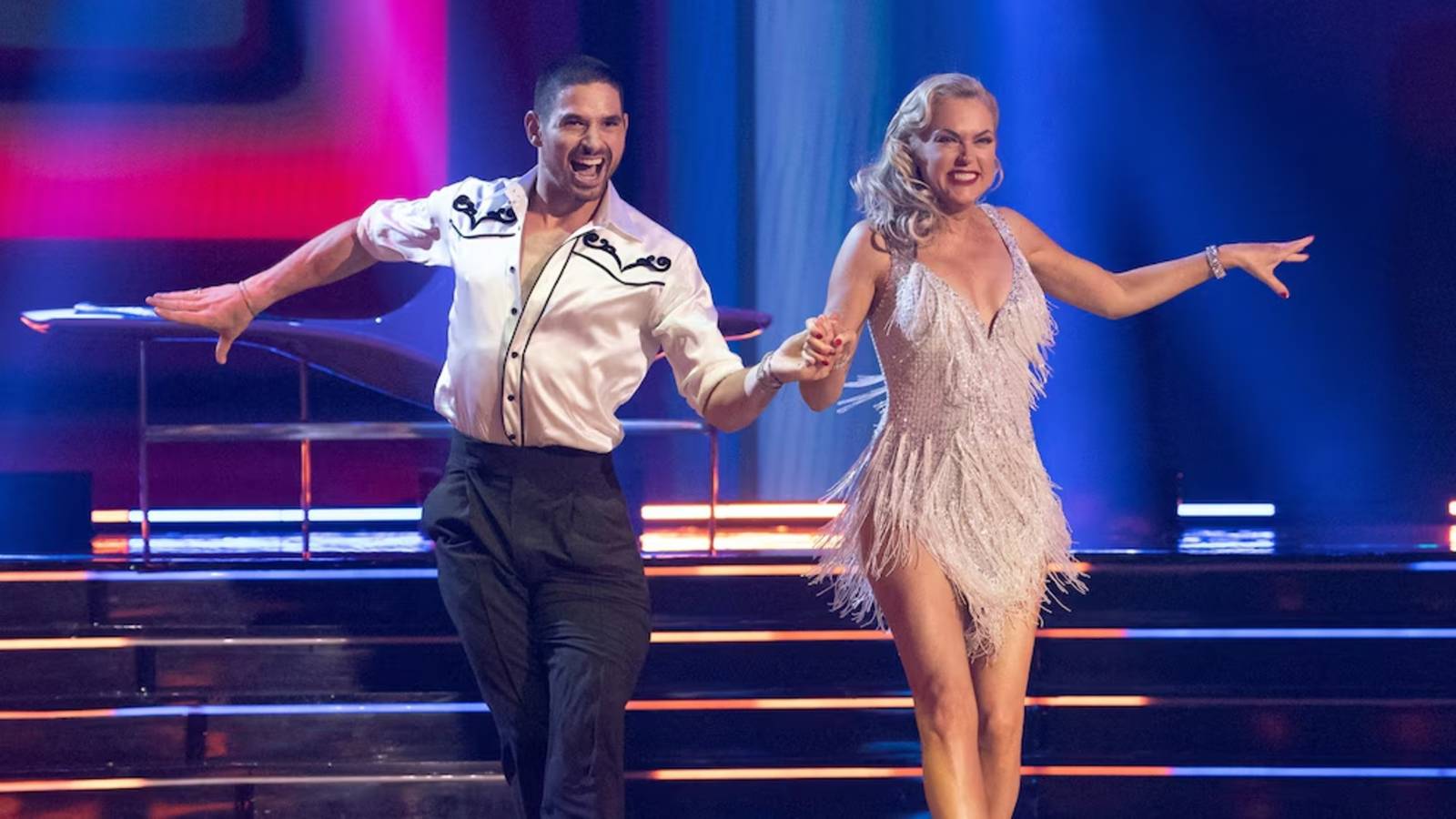 Elaine Hendrix's DWTS Season 34 Injury: What Happened and Will She Return?