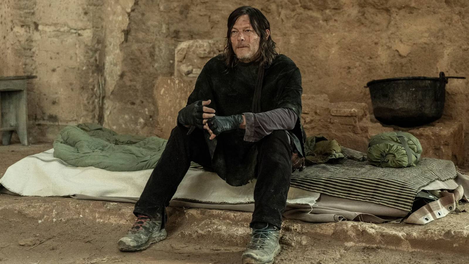 Daryl Dixon Just Killed The Walking Dead's Spanish Royal Family