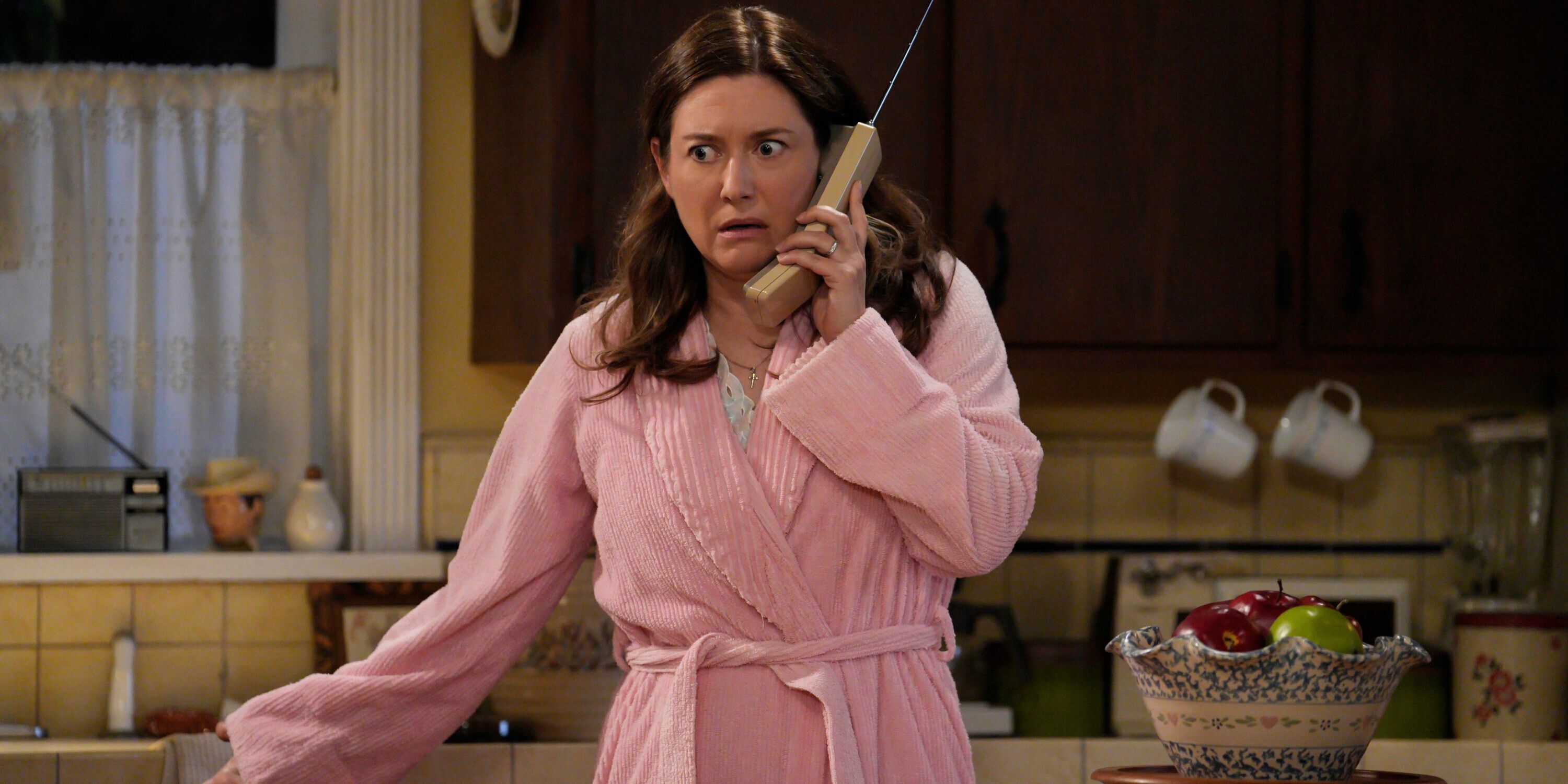 Resident Evil 4 Remake: How Luis Knows Ada