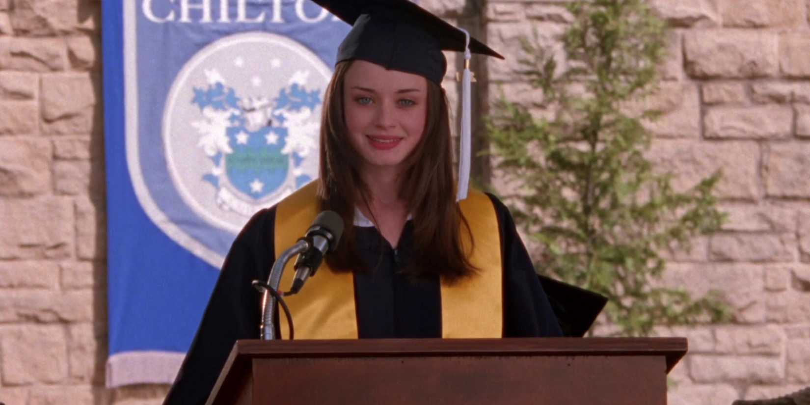 10 Gilmore Girls Episodes to Rewatch for the First Time
