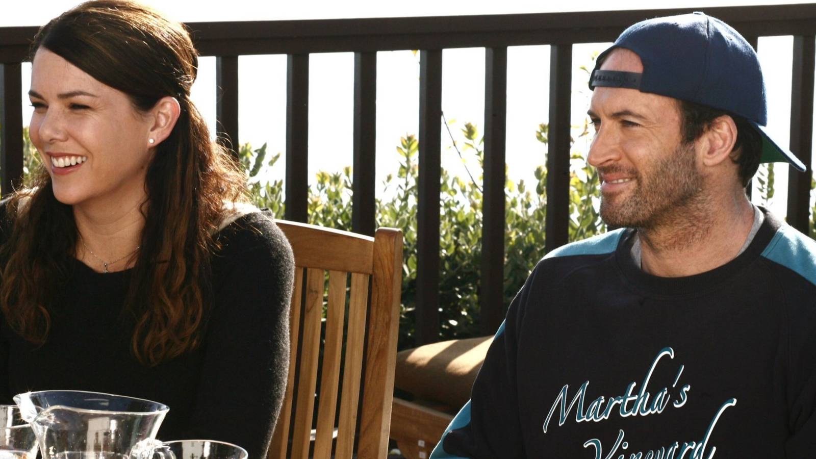 Gilmore Girls: Luke and Lorelai's Relationship Timeline, Season By Season